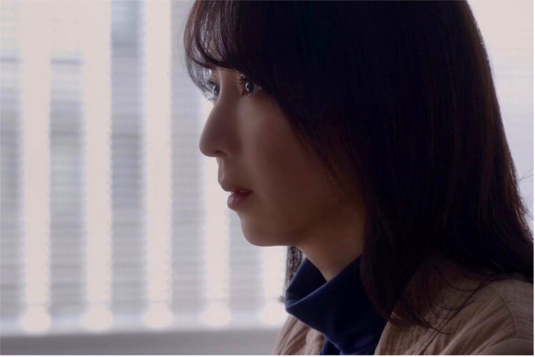 【金曜ドラマDEEP】第一弾『夫婦が壊れるとき』稲森いずみ主演・ディープな不倫ドラマに視聴者が熱狂！TVer見逃し配信1000万再生突破 | CINEMA FACTORY